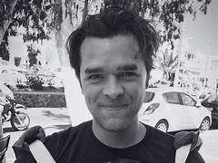 A estrela da Broadway Chris Peluso, ator em ‘Mamma Mia!’ e ‘Wicked ...